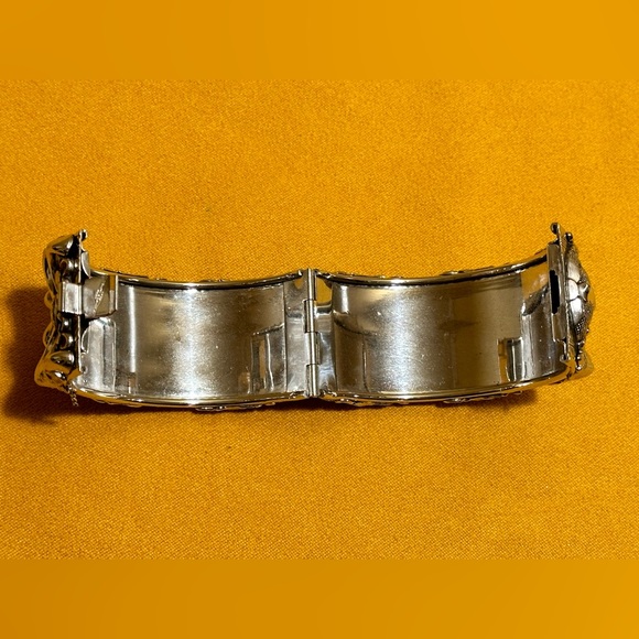 Whiting & Davis | Jewelry | Vintage Whiting And Davis Repousse Bangle ...